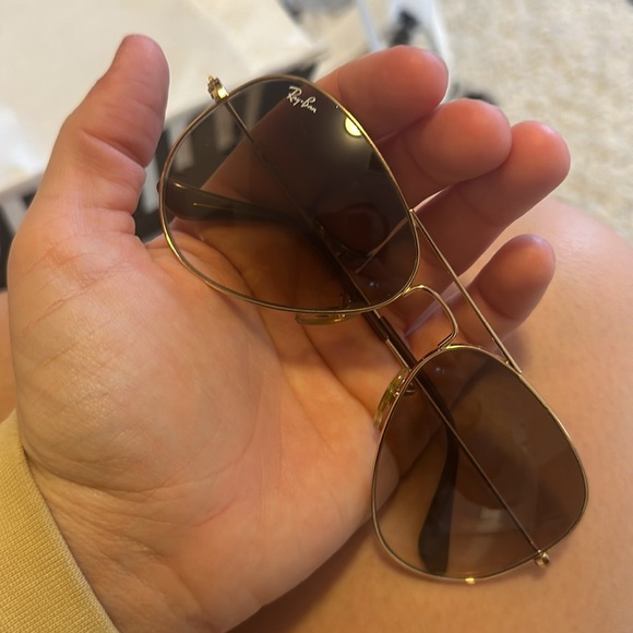 Ray-Ban | Accessories | Authentic Ray Ban Aviators | Poshmark